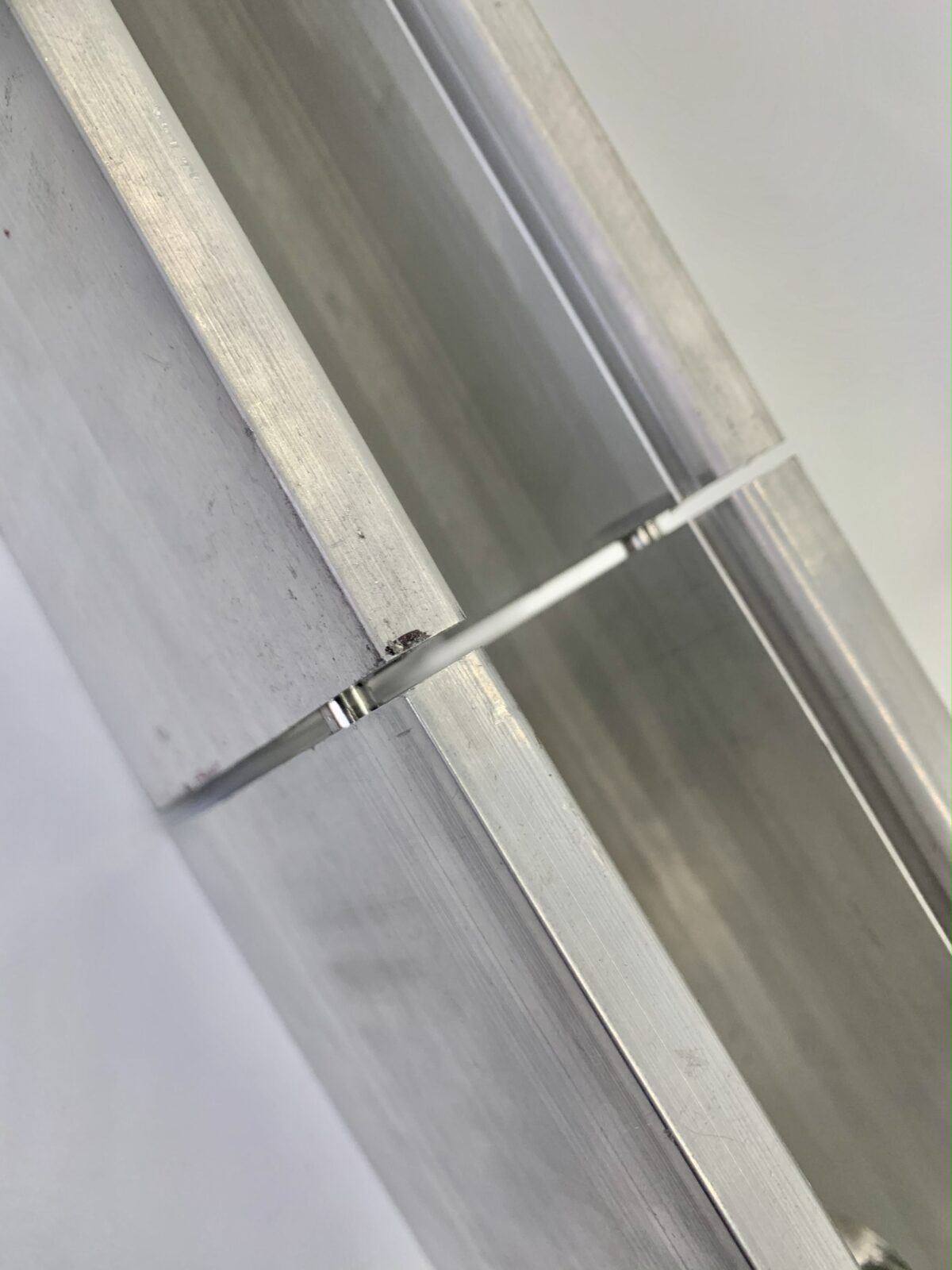 Baseshoe Connect Screw | Tai Solutions Ltd.